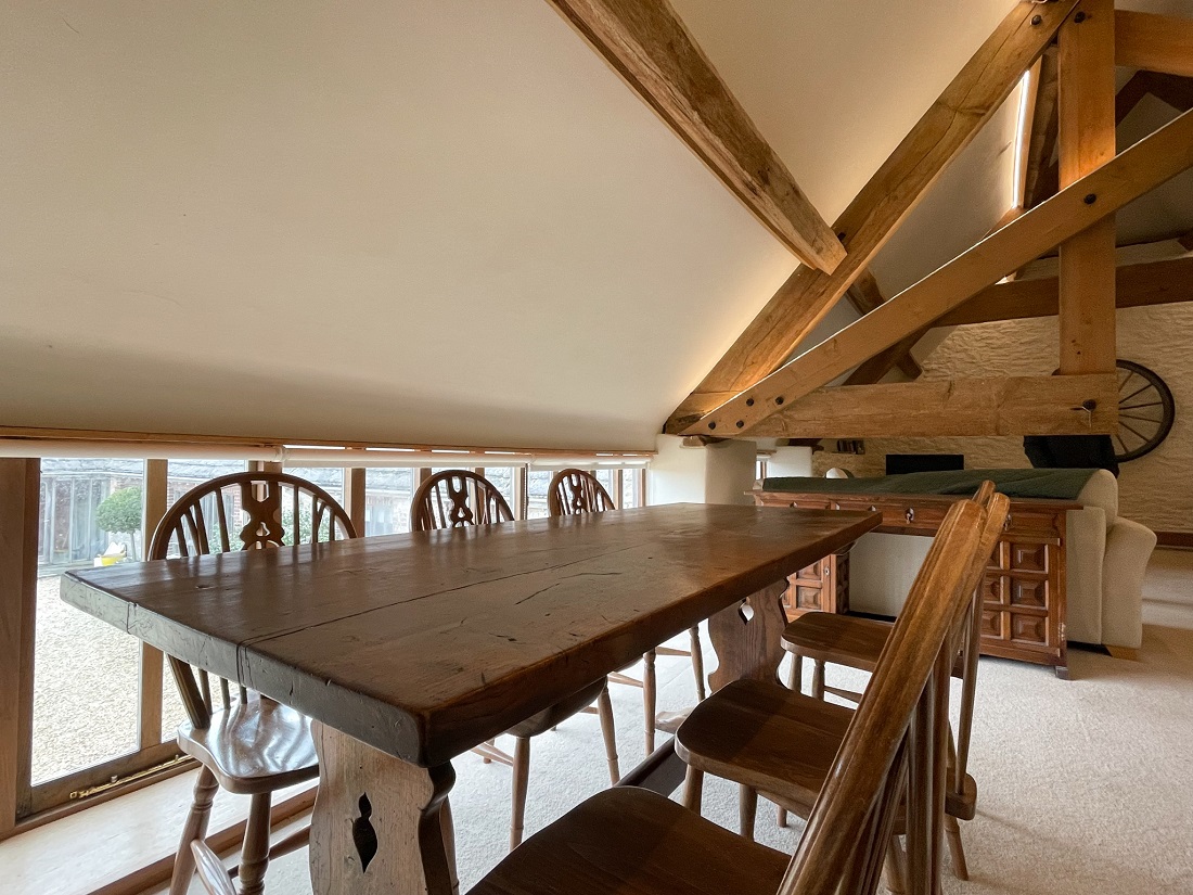 The Great Barn, Scoles Manor Barns - Corfe and Purbeck Holidays
