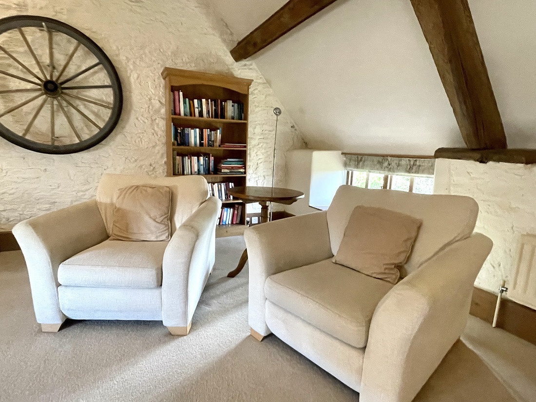 The Great Barn, Scoles Manor Barns - Corfe and Purbeck Holidays