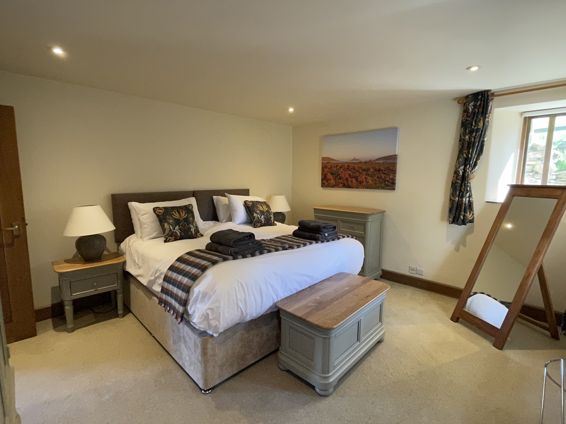 The Great Barn, Scoles Manor Barns - Corfe and Purbeck Holidays